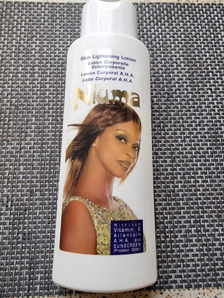 NIUMA SKIN LIGHTENING BODY LOTIONS WHITE CAP WITH VIT E & AHA - BeautyMisc